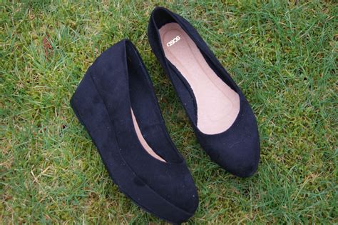 Flatform 4 | The Sunday Girl