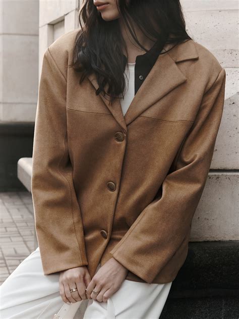 Однобортный жакет оверсайз :: LICHI - Online fashion store