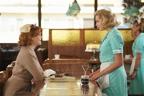 12 сериалов уходящего года, которые не захочется ставить на паузу