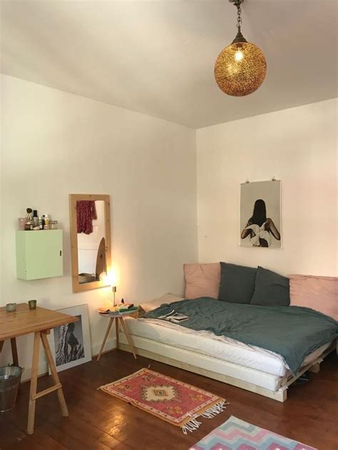 Pin von vV auf Home | Zimmer einrichten, Wg zimmer einrichten ideen, Wg ...