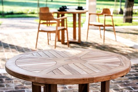 AERO TABLE 150 - Dining tables from cbdesign | Architonic