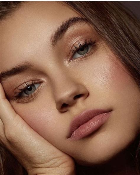 How To Master the No Makeup Makeup Look, And Rock It | Eye makeup ...