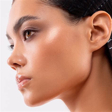 Масло для губ `INFLUENCE BEAUTY` BIPHASE LIP OIL двухфазное тон 04 ...