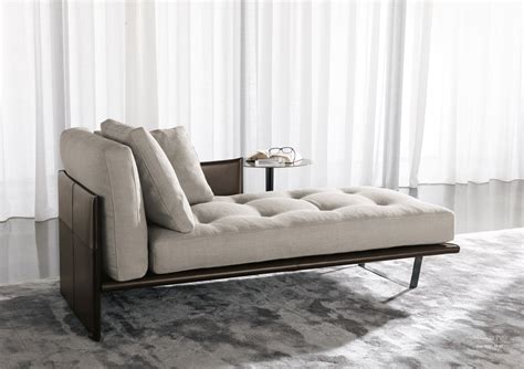 Кушетка Luggage, Minotti - Мебель МР