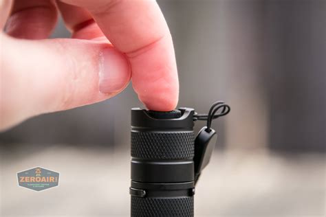 Convoy T2 14500/AA Flashlight Review - ZeroAir Reviews