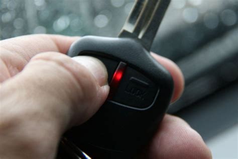 Какую и как выбрать сигнализацию для автомобиля
