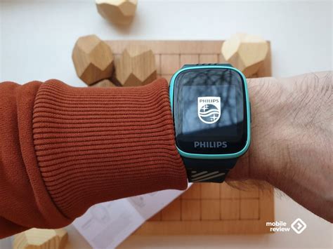 Умные часы Philips W200, по которым можно звонить — Mobile-review.com ...