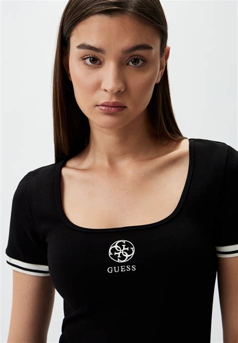 Футболка с коротким рукавом женский Guess (Гесс) V4YP00KCDN0 купить за ...