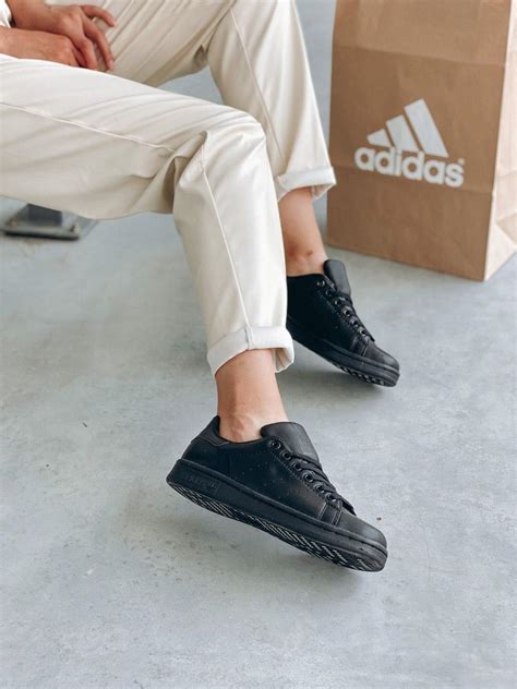 Жіночі кроси Адідас Стен Сміт чорні Adidas Stan Smith кросівки для ...