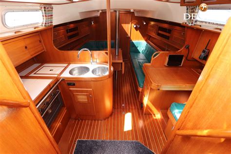 VICTOIRE 1044 sailing yacht for sale | De Valk Yacht Brokers