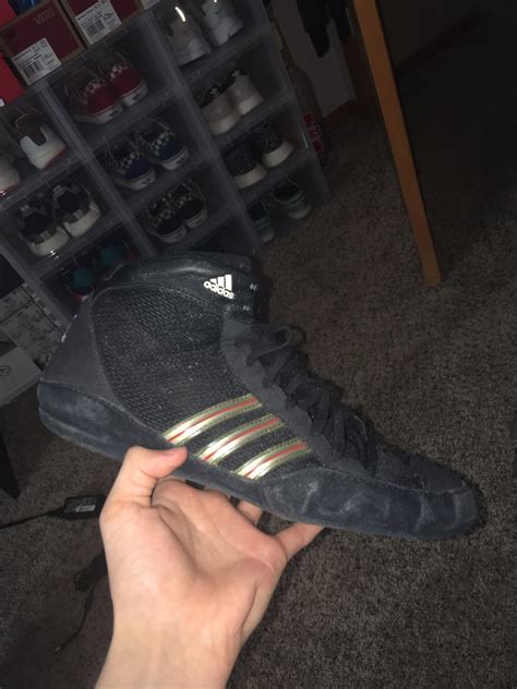 Cb3s 9.5 $35 shipped. Pincancer size small $45 shipped | Flickr