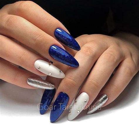 Маникюр 2024: модные тренды из Инстаграм | Manicura de uñas, Manicure ...