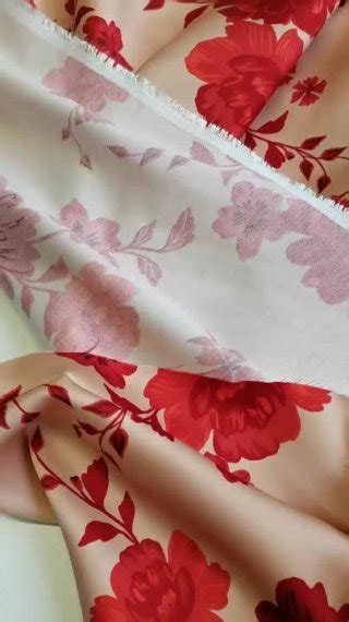 Атласная вискоза Плотная, тянется, красиво струится. Подходит для ...