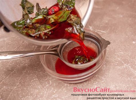 Холодный чай с клубникой и базиликом | Летний рецепт от ВкусноСайт