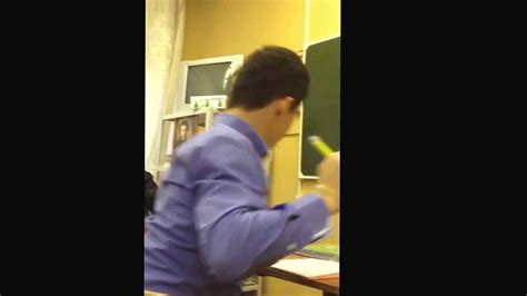 Али шлепнул Настю и получил пизды - YouTube