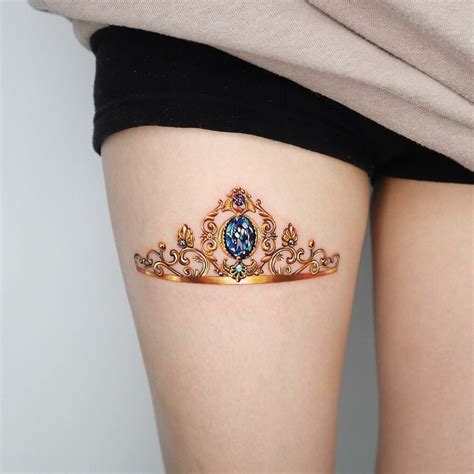 30 Dazzling Golden Tattoos Made With Precision By Manhattan-Based ...