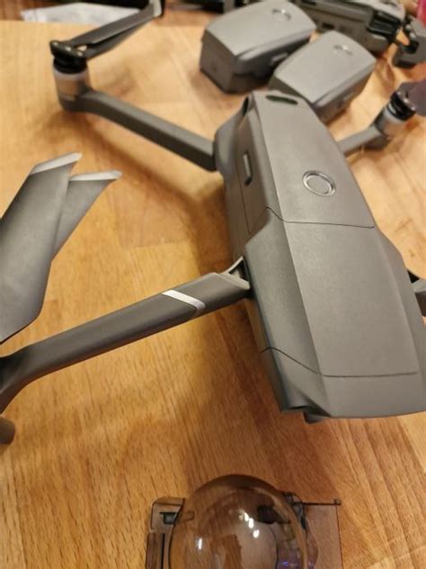 DJI Mavic 2 ZOOM + fly more combo
