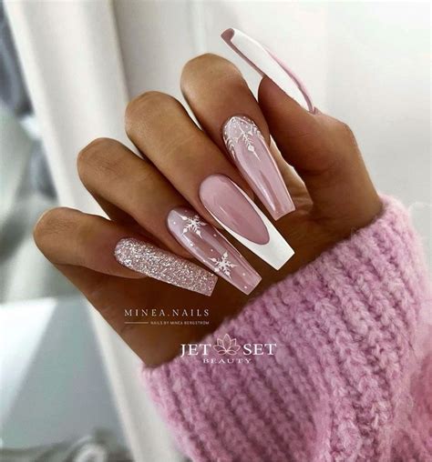 Pin by Leonie Obiltschnig on Nägel inspiration | Gel nails, Winter ...
