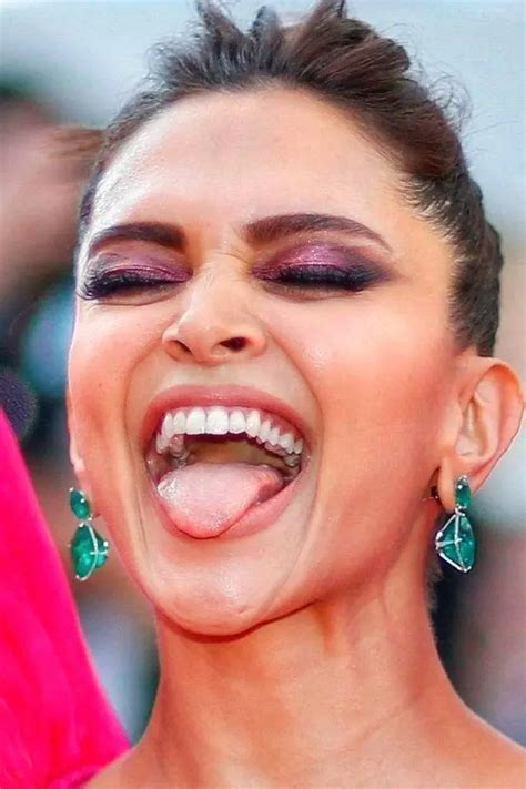 Deepika Padukone desperate to swallow all your hot load. (Face Fetish) | Scrolller