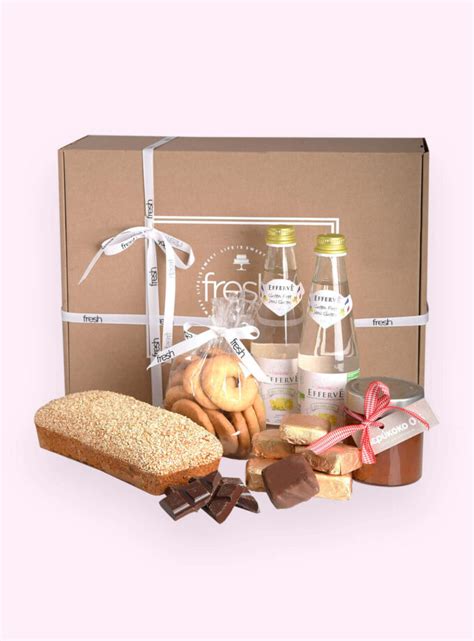 Life is sweet Front • Fresh Patisserie Online Shop - Delivery