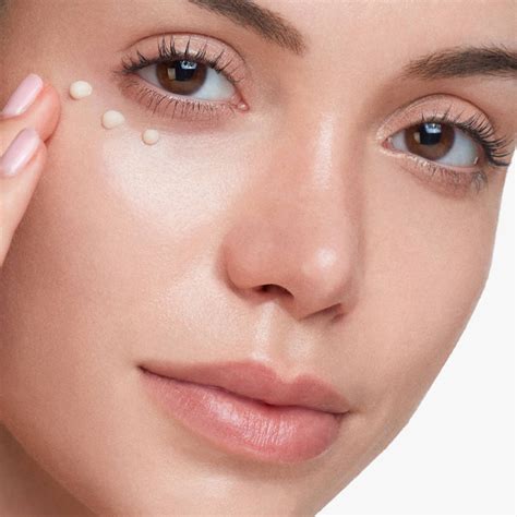 Eye Authority › Envejecimiento saludable | HydroPeptide