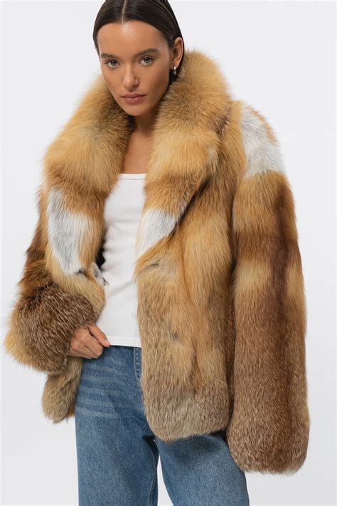 Шуба из меха лисы Fur_avenue 677378003 цены в Москве, купить одежду ...