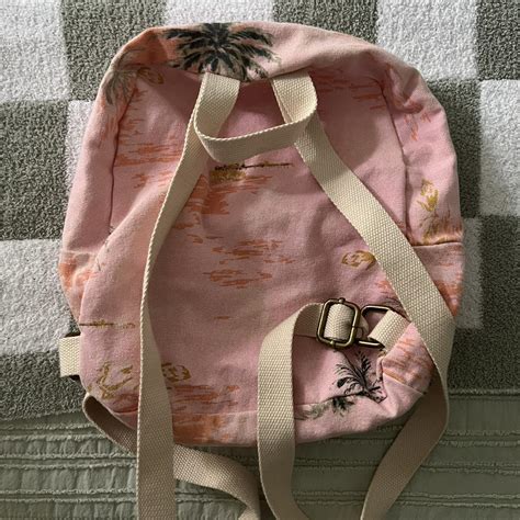 billabong mini mama backpack 🥥 #billabong #surf #beach - Depop