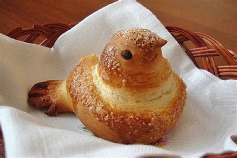 What Are Zhavoronki and How to Make Them? | Church Blog