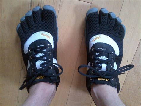 Кроссовки с пальцами Vibram (49 фото): модели с 5 раздельными пальцами