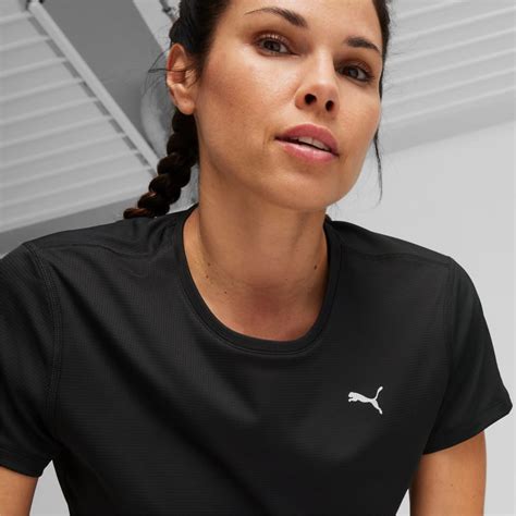 Футболка RUN FAVORITE Women's Tee | Колір: Чорний | Puma Black | Puma ...