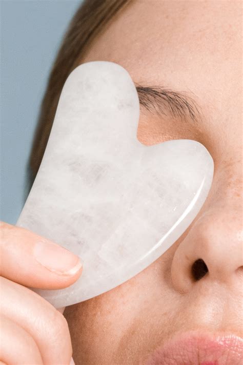 Top 7 benefits of gua sha face massage gua sha for eye bags and more ...