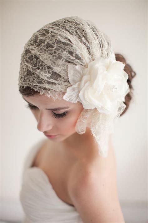 Свадебные головные уборы: bridal cap | Аксессуары, Тенденции | Penteado ...