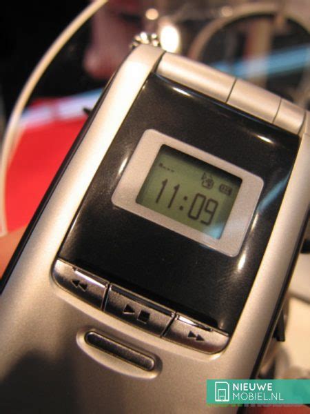 Sharp GX40: all deals, specs & reviews - NewMobile