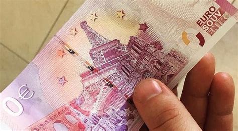 Банкнота 0 евро: где продается и как выглядит купюра