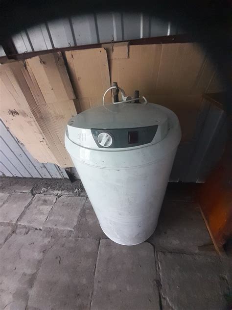 Bojler elektryczny 80l Tomaszów Lubelski • OLX.pl