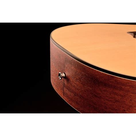 Kepma EDC / dreadnought shape / best acoustic guitar under 12000