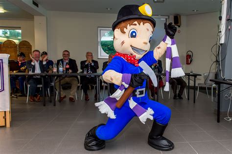 Dit is de nieuwe Patro-mascotte (video) - Het Belang van Limburg