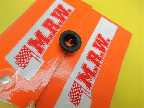 CLIP TIGE DE CAPOT BAGUE RONDE GROMET PROP BRAS OEM HONDA ODYSSEY 99 00 ...
