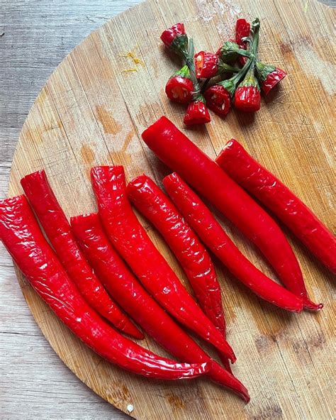 Sos Sriracha - pyszny ogień! - BIEGANIZM