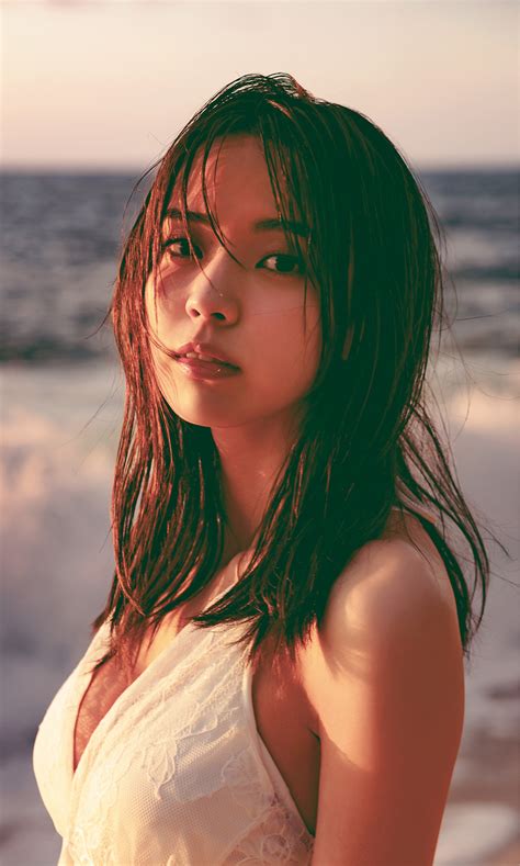 櫻坂46・小林由依、2nd写真集『意外性』の裏表紙全4種を公開 – 画像一覧（4/4） – THE FIRST TIMES