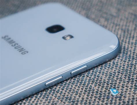 Mobile-review.com Samsung Galaxy A (2017) – выбираем правильный размер