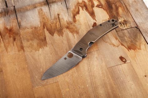 Personalized Spyderco Spydiechef – UN12Magazine