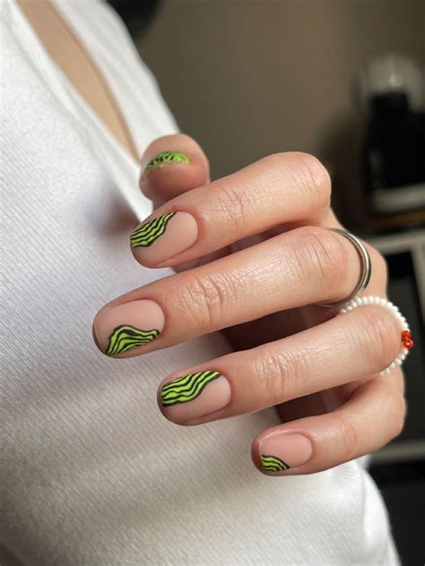 Pin by Кристина on Nail | Neutral nails, Nails, Silver rings