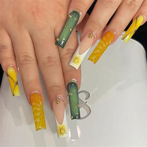 30 Best Sun Nail Design Ideas You Should Check