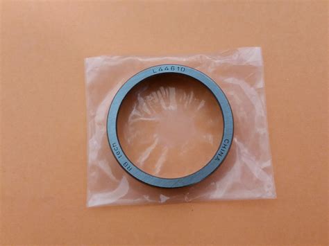 Ball Bearings, Metric Ball Bearings, Stainless Steel Ball Bearings. L44610