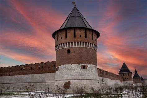 Tula Bilder – Durchsuchen 9,713 Archivfotos, Vektorgrafiken und Videos ...