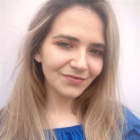 ZONA_LEYLI_VERT. недоделанный журналюга. (@liliya_loseva_) on Threads