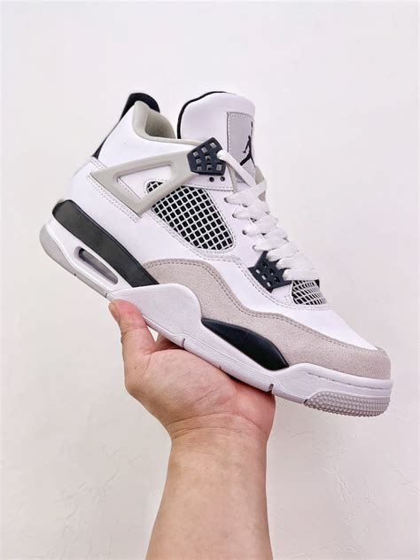 Кроссовки Nike Air Jordan 4 - купить с доставкой по выгодным ценам в ...
