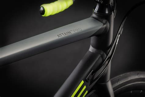 Cube Attain Pro (2021) - Racing bike