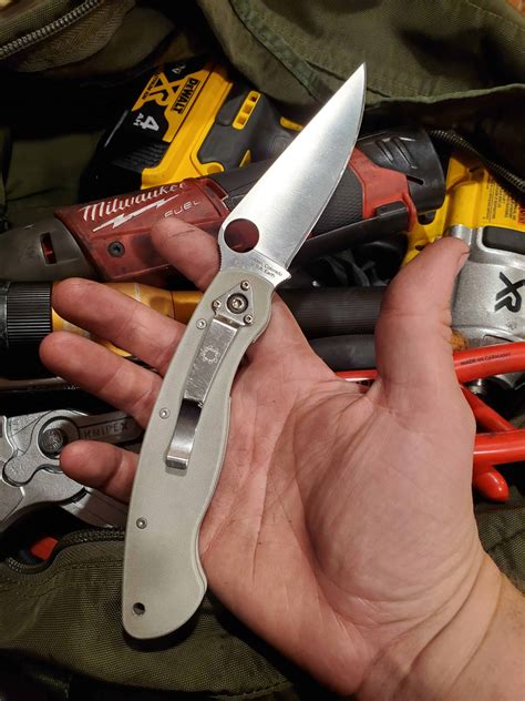 Spyderco Military Review - First World Crusader